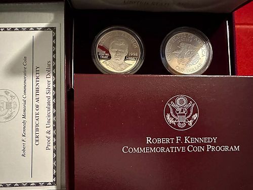 1998 Robert F Kennedy Proof & Uncirculated Commemorative Silver Dollars ...
