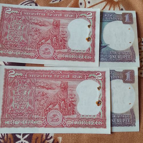 INDIA MATCHING PAIR 1& 2 RUPEE. FOUR NOTES..see pictures.. - For Sale ...