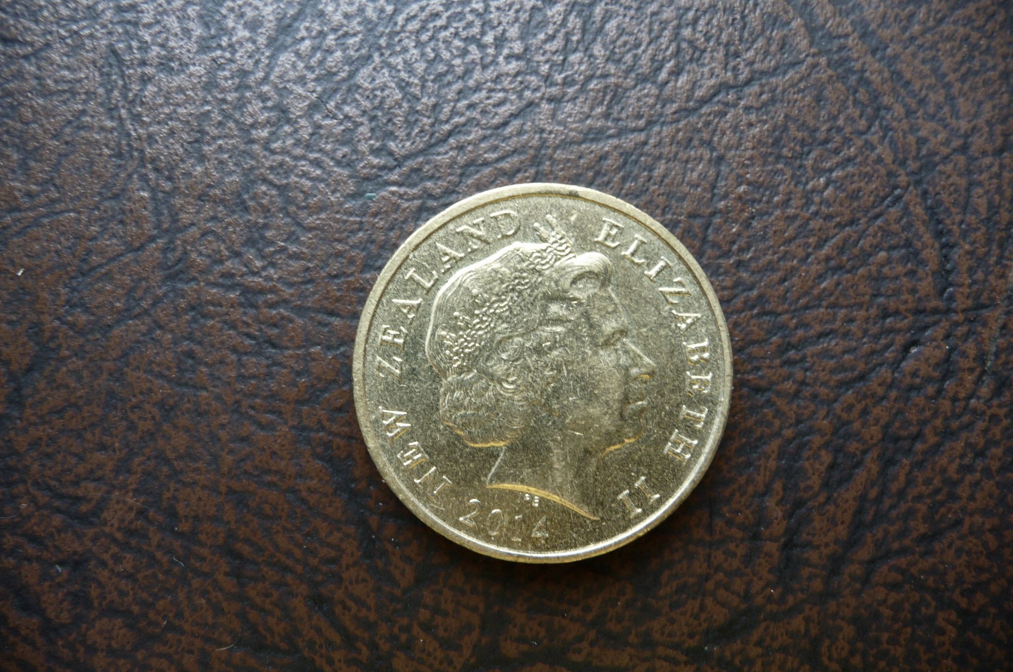 2014 New Zealand $2.00 - For Sale, Buy Now Online - Item #631567