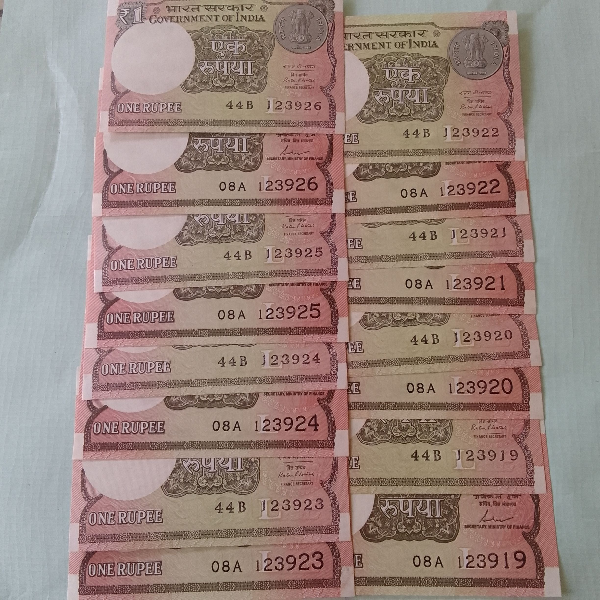 INDIA One RUPEES .. 16 Notes...8 Matching pair 2016-17 - For Sale, Buy ...