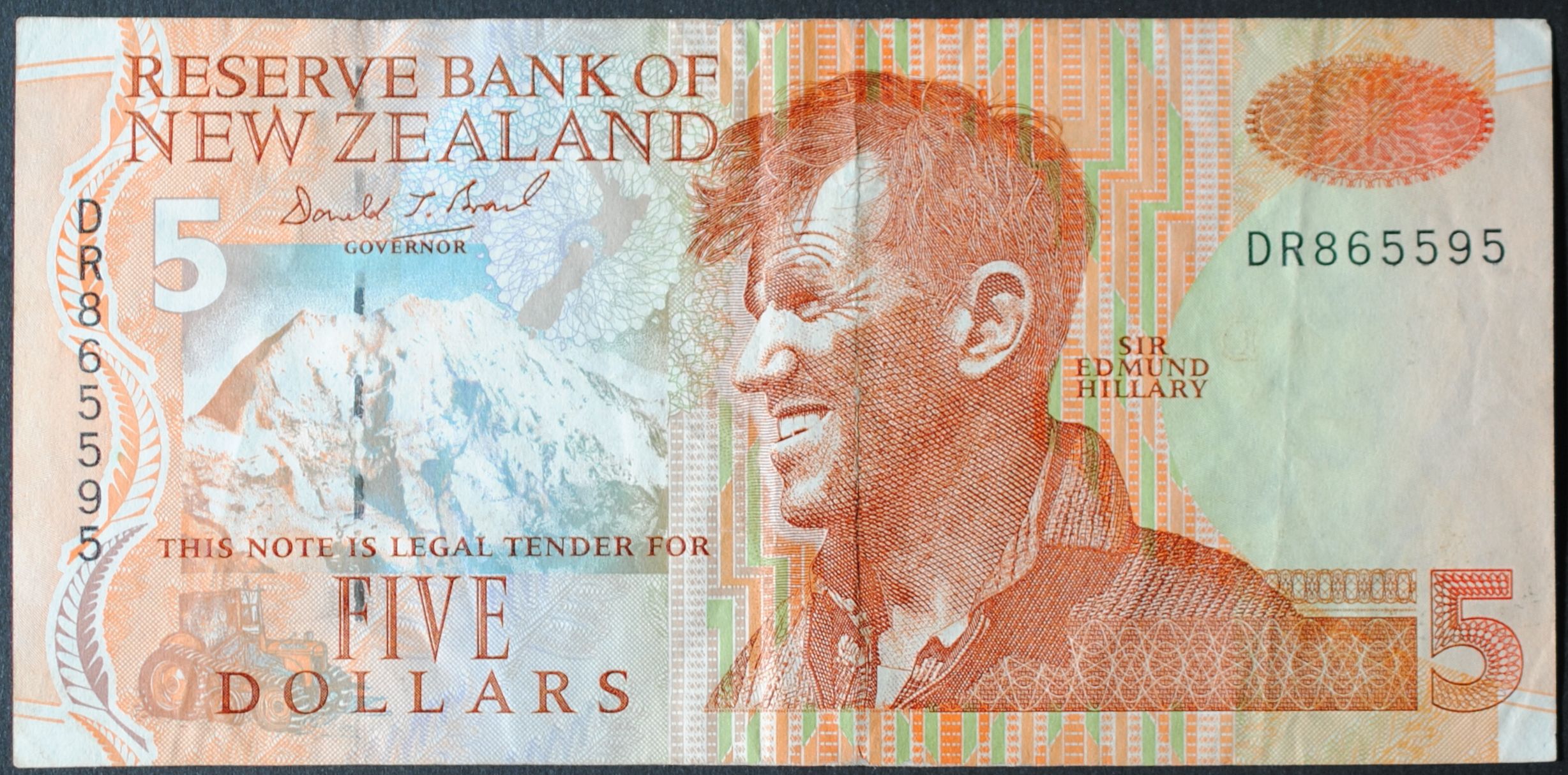 New Zealand P177a 5 Dollars VF - For Sale, Buy Now Online - Item #901079