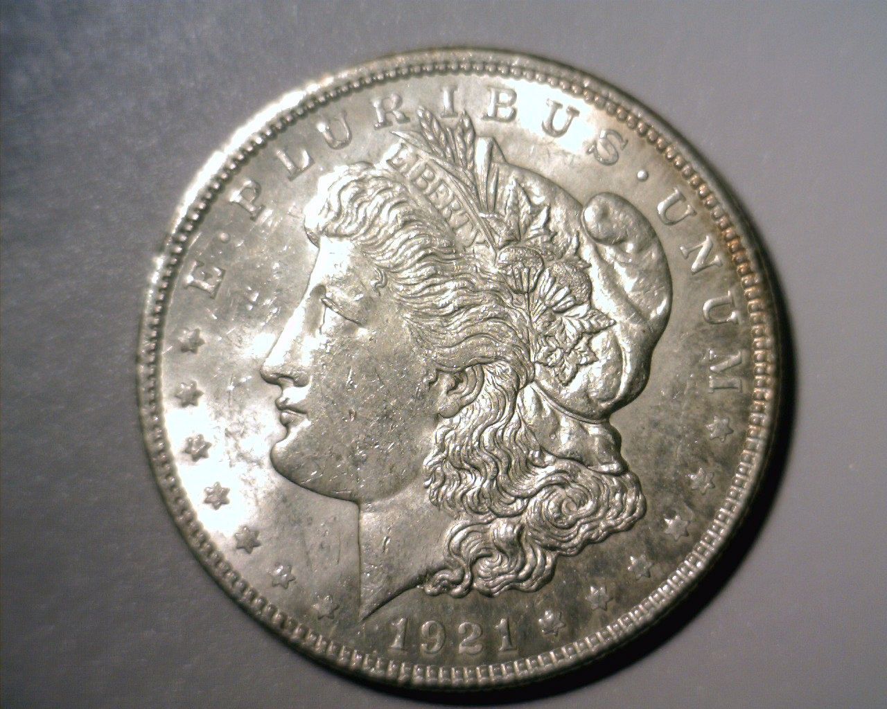 1921 SILVER MORGAN DOLLAR ABOUT UNCIRCULATED NICE LOOKING COIN ...