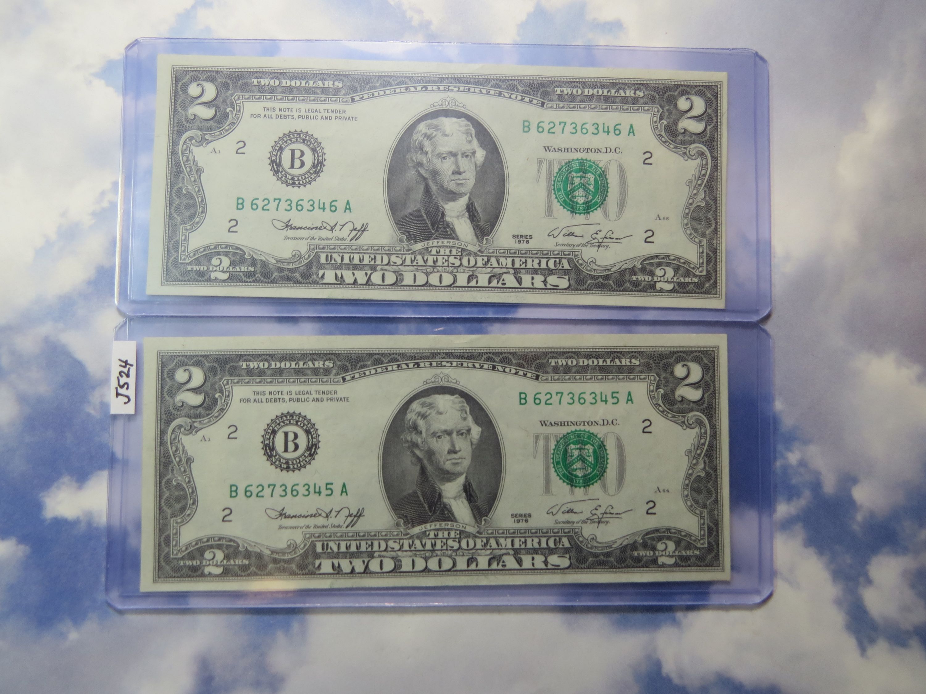 1976 $2 FEDERAL RESERVE NOTES - (LOT OF 2 NOTES IN SEQUENCE) - LOTJ524 ...