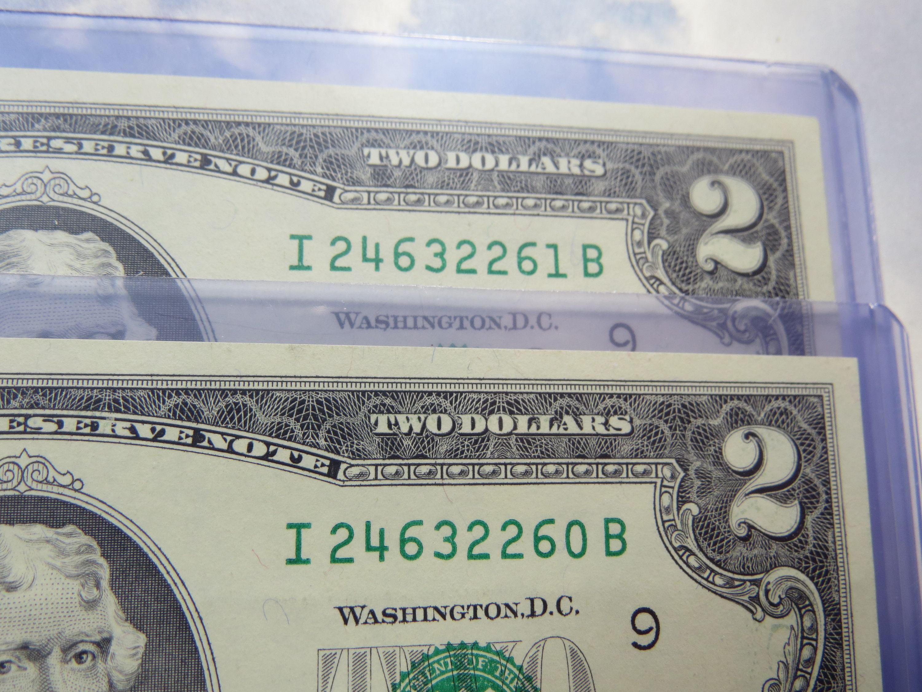 2003 $2 FEDERAL RESERVE NOTES - (LOT OF 2 NOTES IN SEQUENCE) - LOTJ541 ...