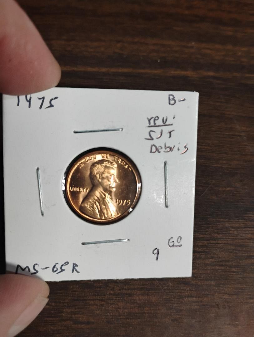1975 LINCOLN MEMORIAL CENT MS-65 RED STRUCK THROUGH DEBRIS ON REVERSE ...
