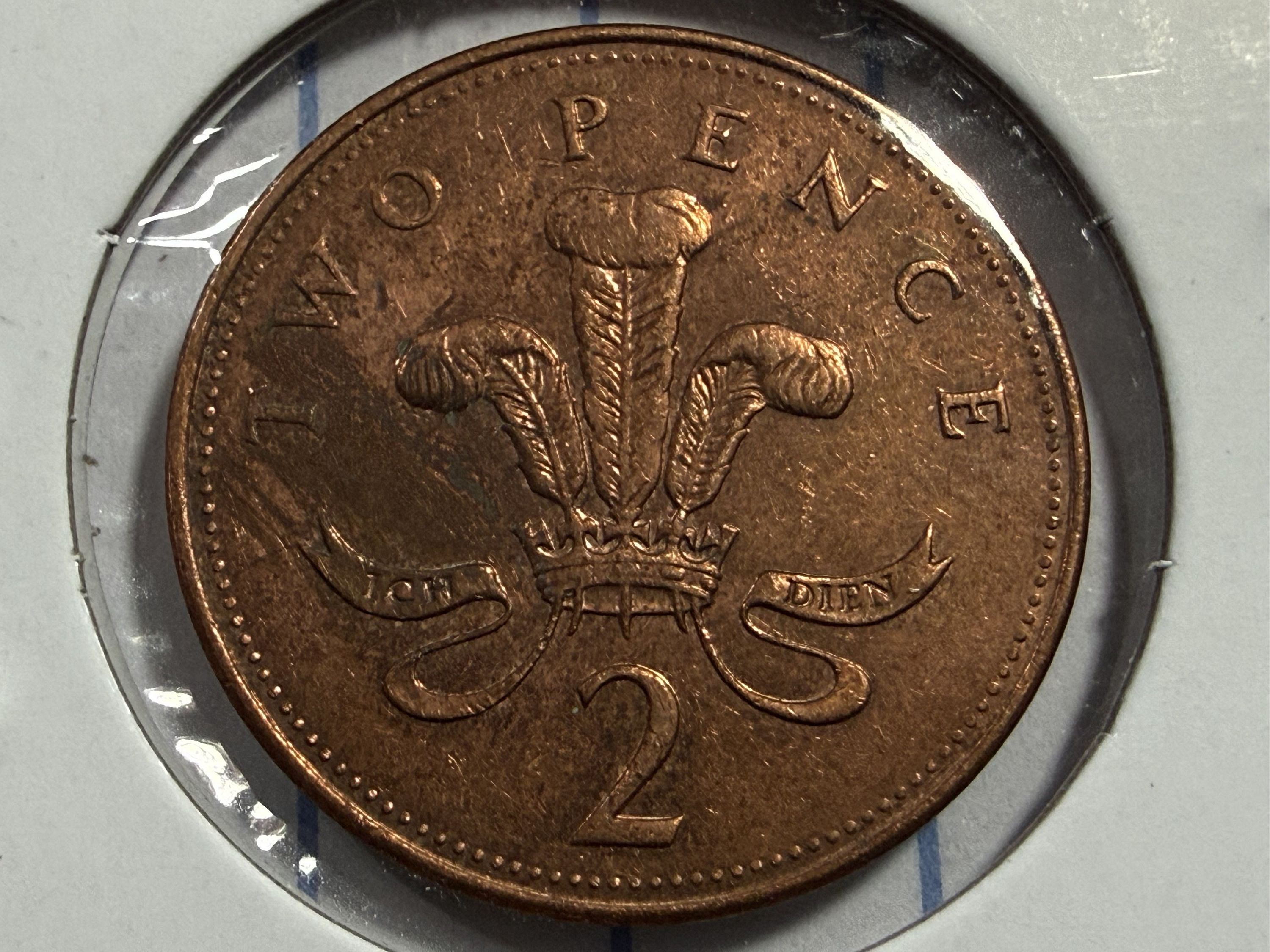 2004 Great Britain Two Pence Coin - For Sale, Buy Now Online - Item #964133