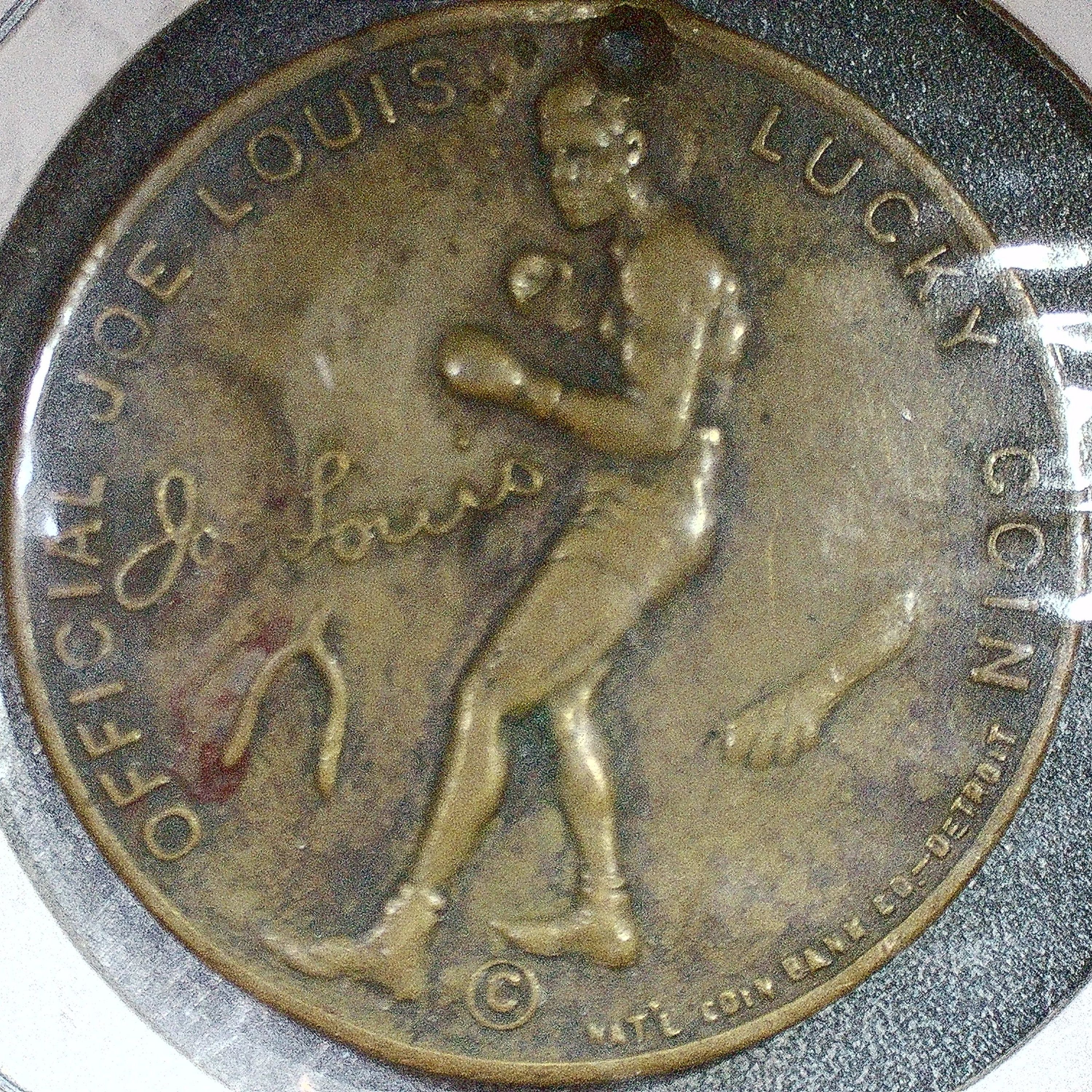 1930s Joe Louis World Heavyweight Boxing Champion Good Luck Medal 32mm ...
